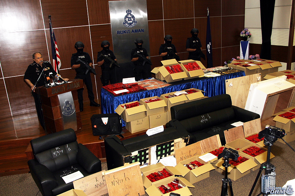 POLIS TUMPASKAN SINDIKET DADAH LEBIH RM50 JUTA