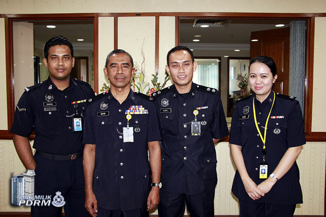 PENGARAH PENGURUSAN PDRM TERIMA LAWATAN TIMBALAN PENGARAH PENGURUSAN KDRM
