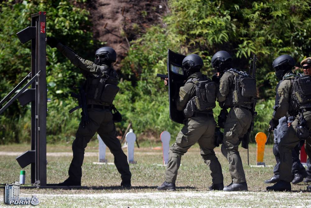 69 KOMANDO TERUS GEMILANG SEBAGAI PASUKAN ELIT PDRM