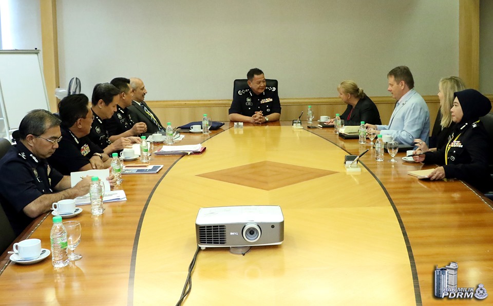 KPN TERIMA KUNJUNGAN HORMAT DARIPADA MANAGER SOUTH EAST ASIA ...